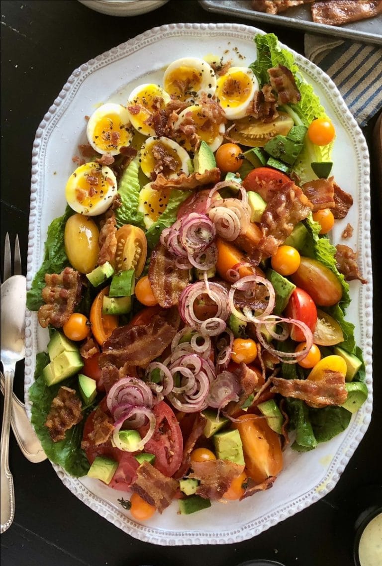 Creating a Perfect Salad for Any Occasion - nocrumbsleft