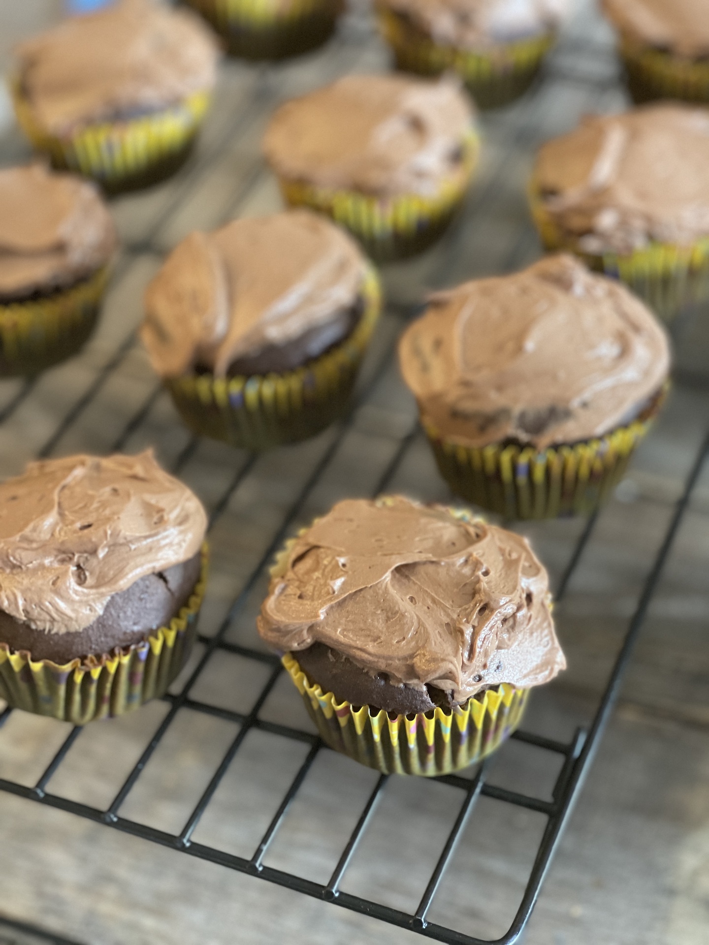 Gluten Free Chocolate Orange Cupcakes - nocrumbsleft