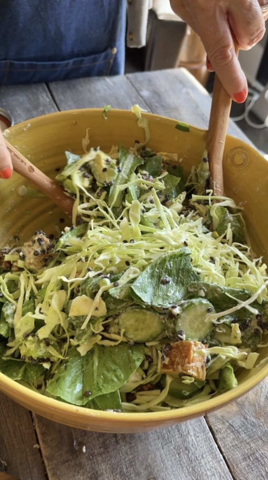 The Best Meatless Monday Salad! - nocrumbsleft