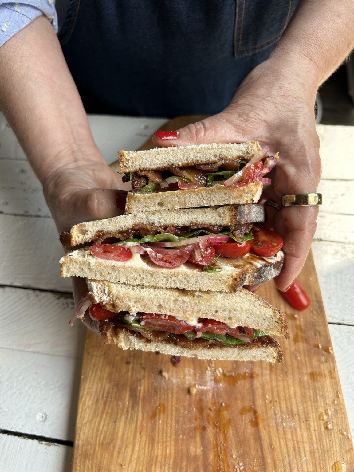 A Sensational BLT Sandwich For Fall - nocrumbsleft