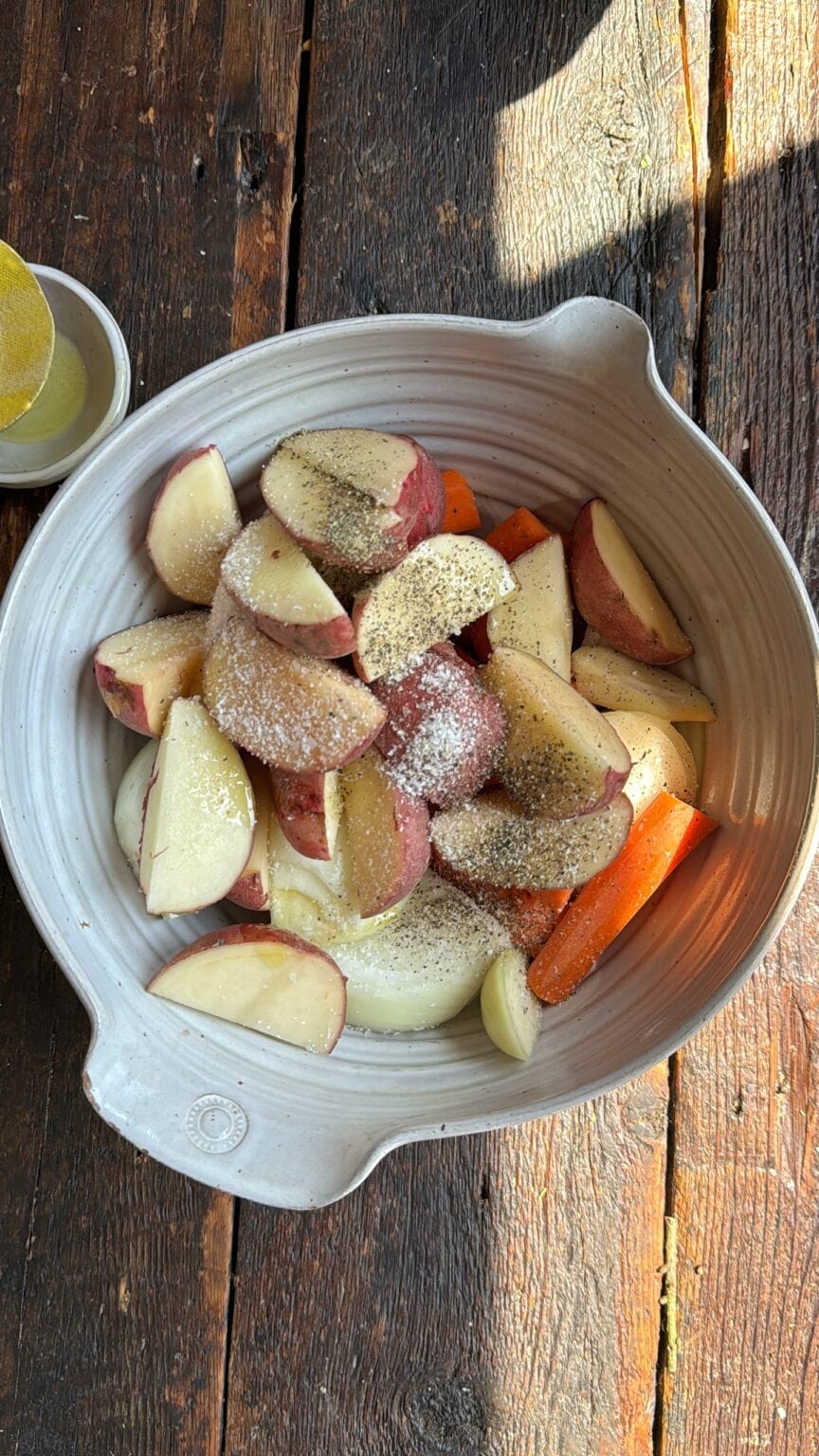 Whole30 Roasted Grapefruit Chicken - nocrumbsleft