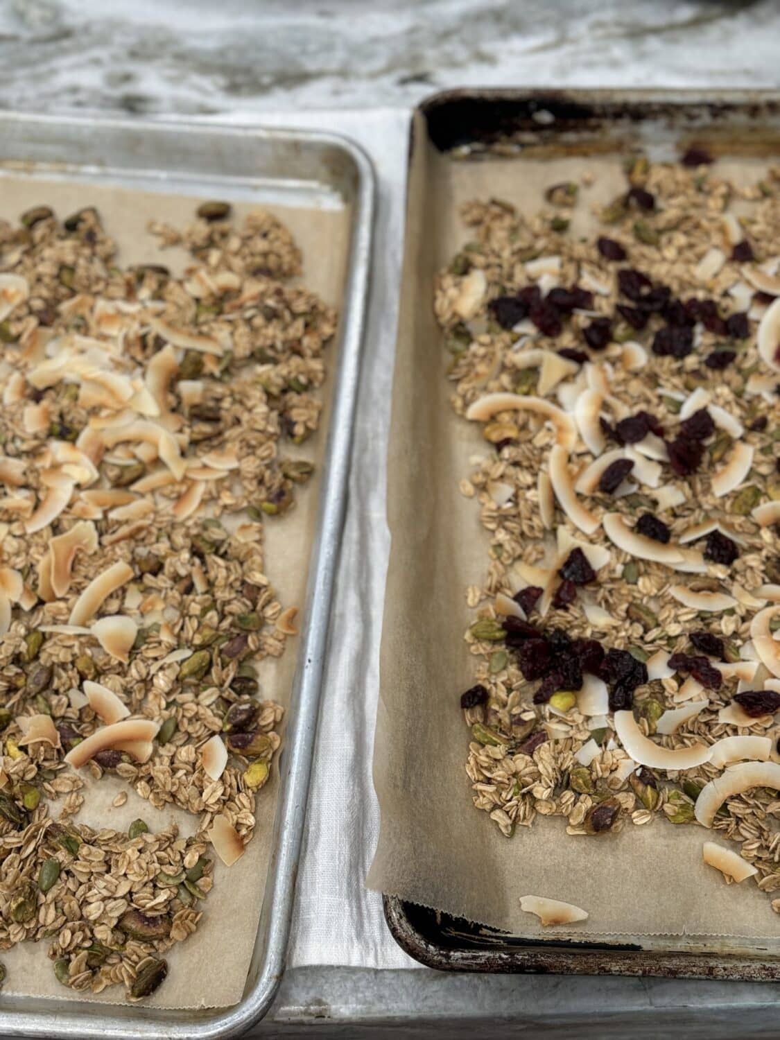 Homemade Granola: A Gift from the Kitchen - nocrumbsleft